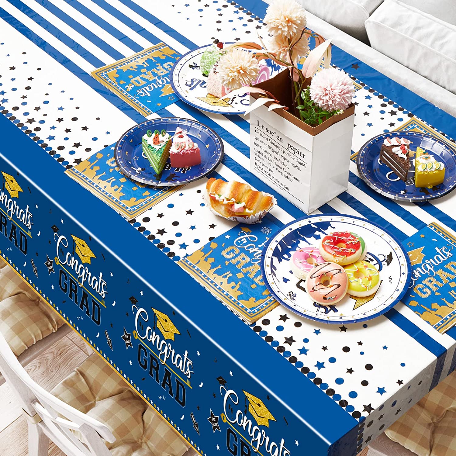 How to Set a Stunning Table with Party Tableware - SCIONE